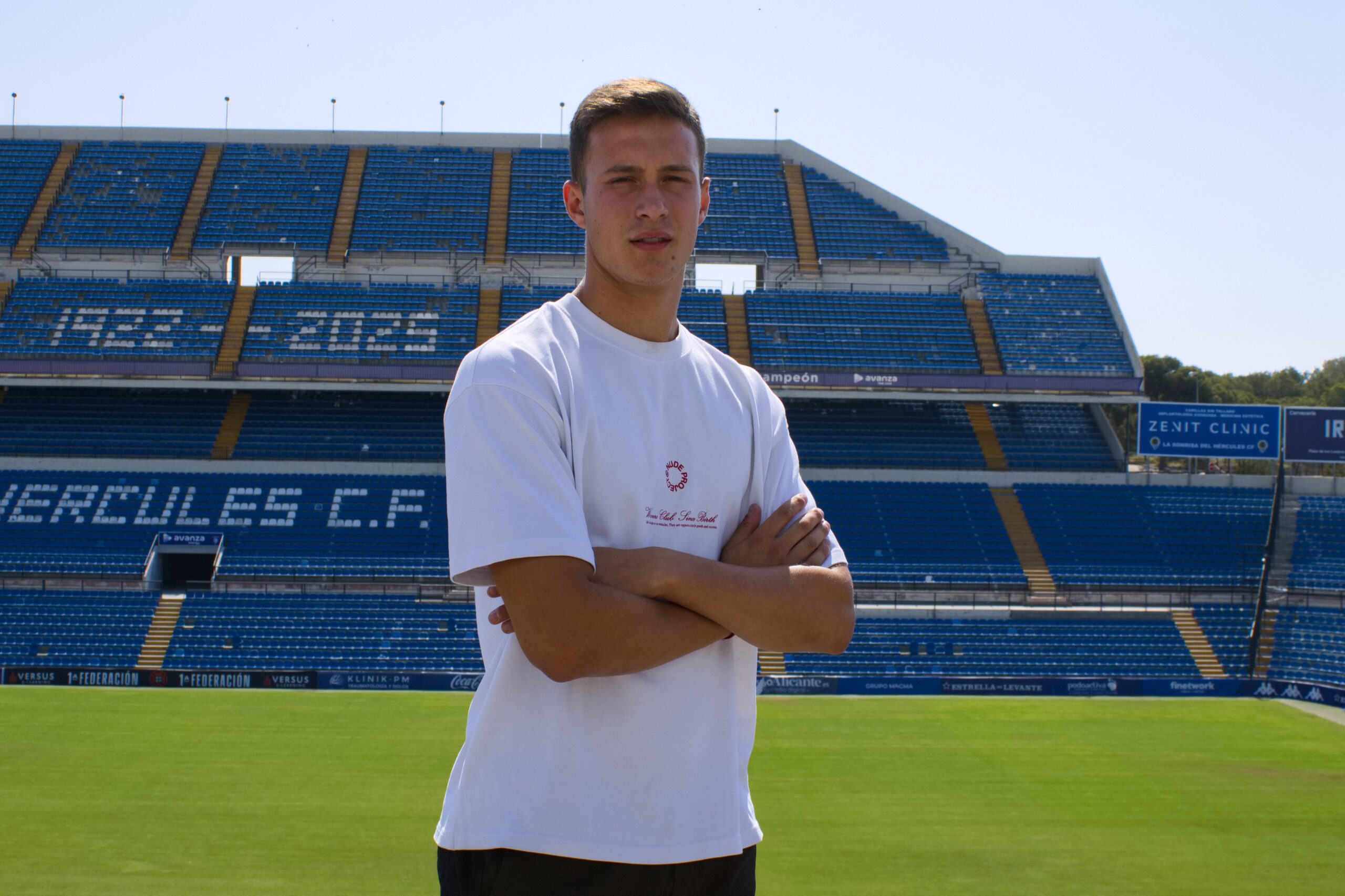 Javier Núñez llega al Juvenil A para añadir altura a la defensa ...